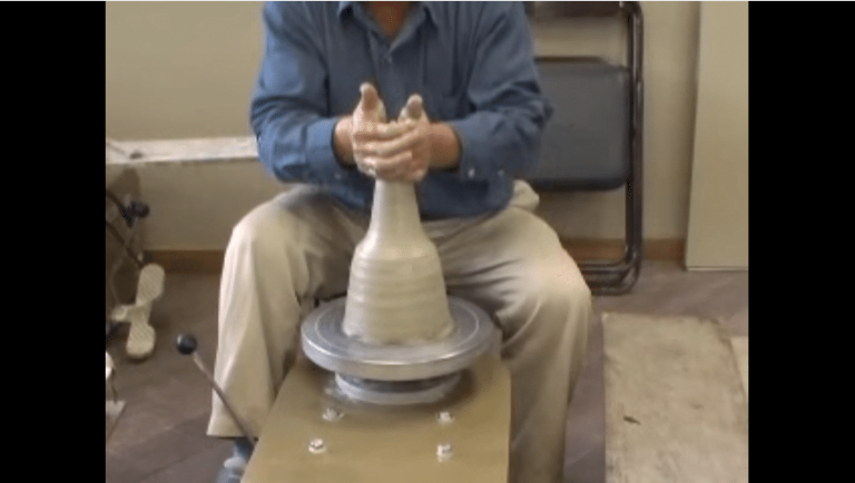 Simple Textured Pottery Decoration Techniques : Chattering the Clay